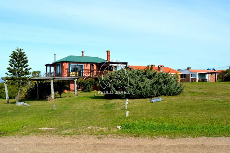 Vista al Este / Maldonado - Punta Colorada / Alquiler Temporal